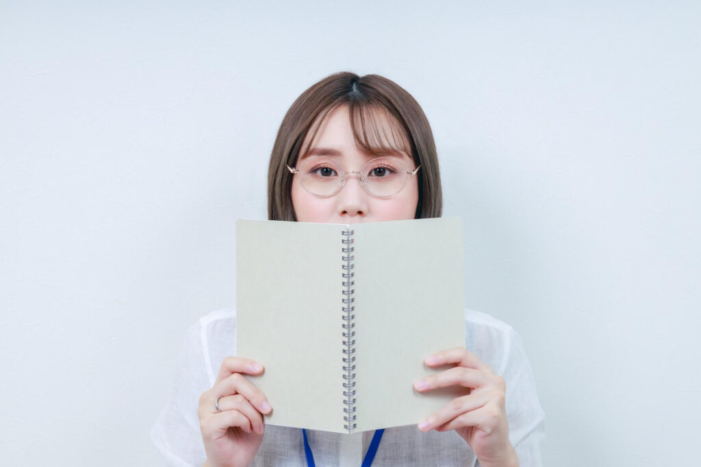 【心理学】なぜ人は都合のいい情報だけ信じるのか｜確証バイアスを日常で解説 - IDO-FROG